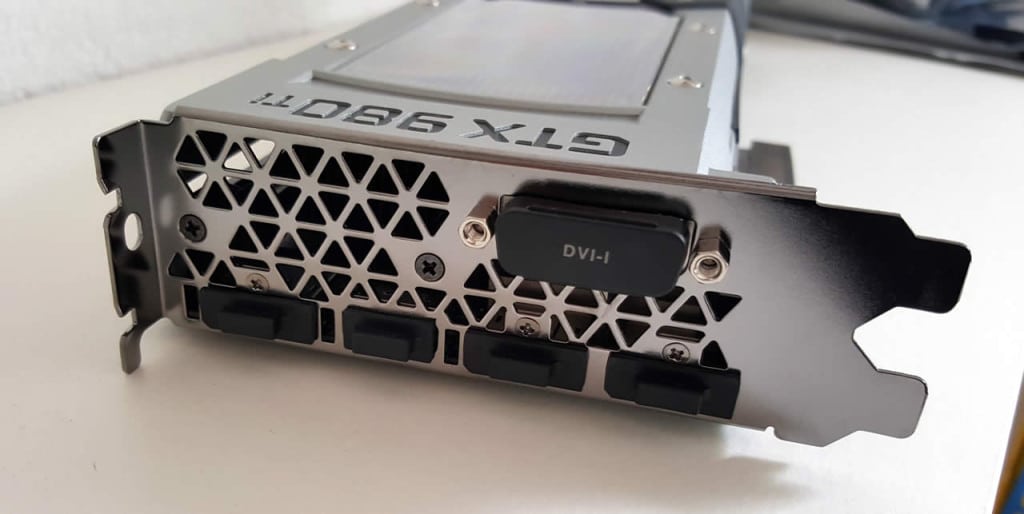 EVGA GeForce GTX 980 Ti Superclocked - Page 2 of 6 - Bjorn3D.com