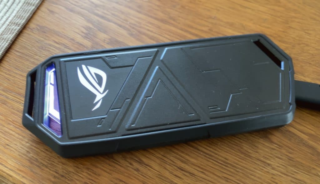 ROG Strix Arion M.2 NVMe SSD Enclosure - Bjorn3D.com